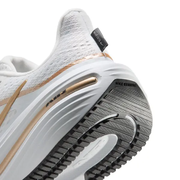 Nike Winflo Road Running Shoes