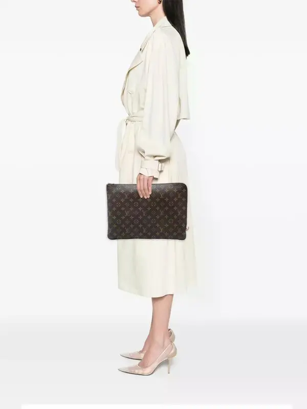 LOUIS VUITTON 2020 Monogram Poche Documents Portfolio Business Bag - Brown