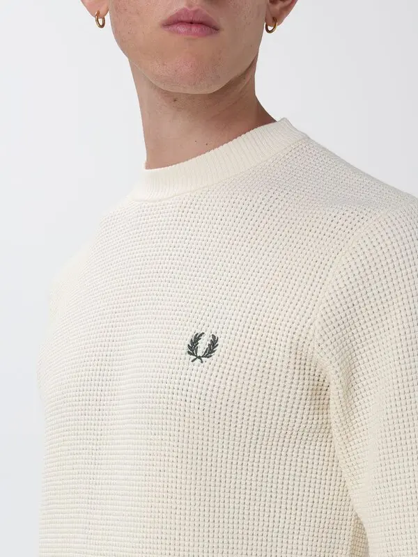 Fred Perry Cotton Crewneck Jumper With Contrast Logo And Dropped Shoulders - Ecru