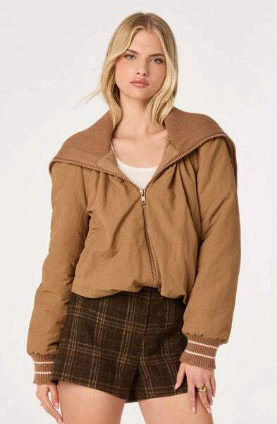 Astr The Label Casey Sailor Collar Puffer Jacket