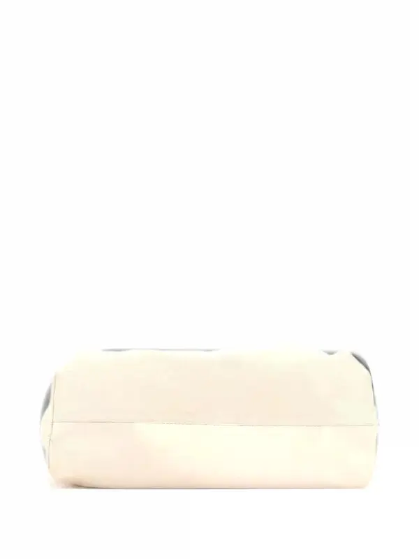 Bottega Veneta The Chain Pouch Leather Shoulder Bag