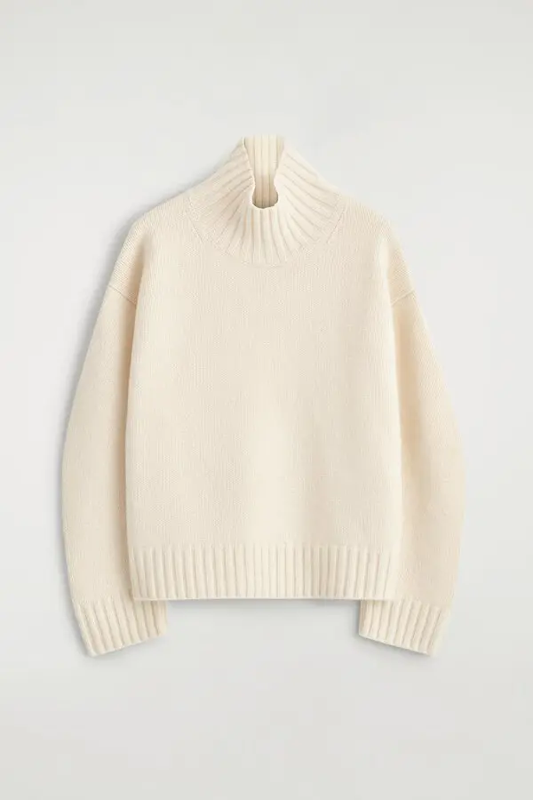 Cos Chunky Pure Cashmere Mock-neck Sweater - White