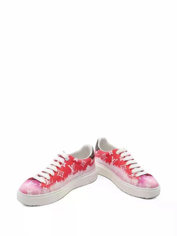 LOUIS VUITTON 2019 Escale Time Out Sneakers