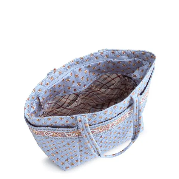 VERA BRADLEY Travel Tote Bags