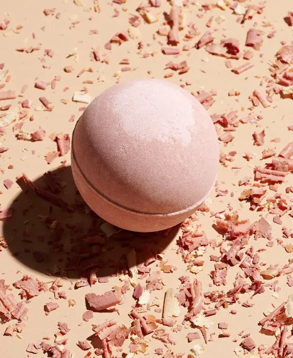 LOVERY Sandalwood Handmade Bath Bomb