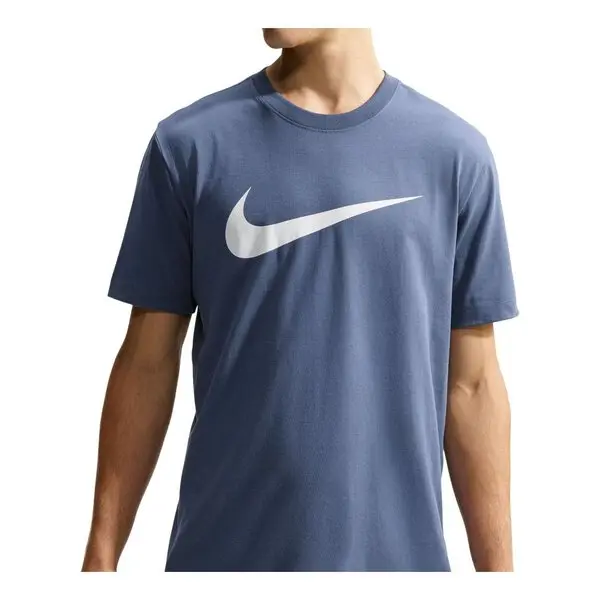 Nike Swoosh T-shirt