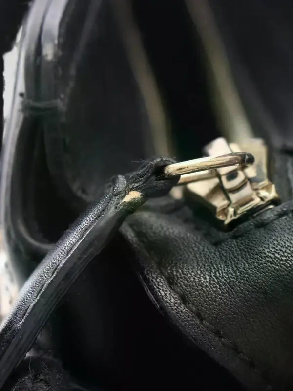 FERRAGAMO 2000s Gancini Leather Handbag