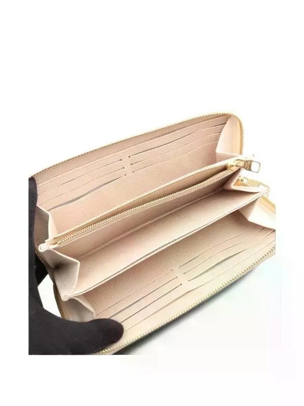 LOUIS VUITTON 2021s Zippy Monogram Empreinte Wallet