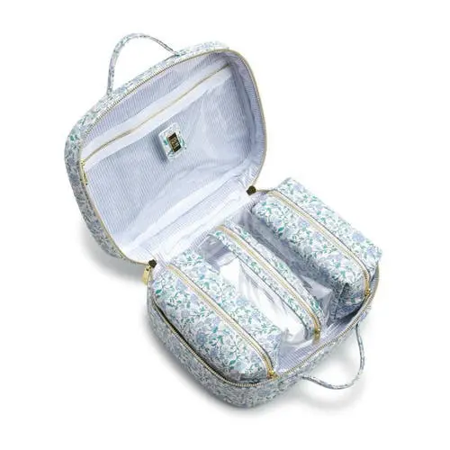 TRVL DESIGN Hamptons Floral Trvl2