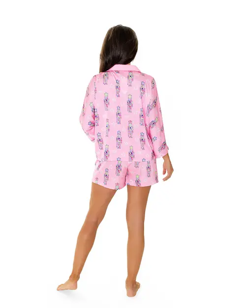 SUNSHINE SOCIETY Graffiti Nutcracker 3/4 Sleeve Shorts Set