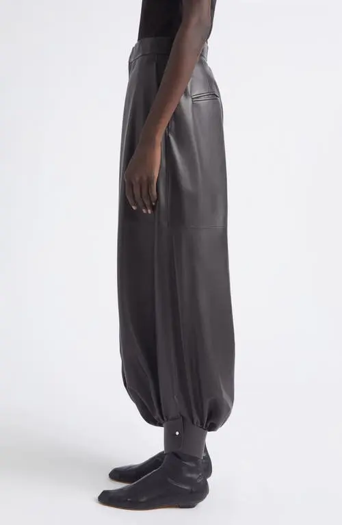 NACKIYE Seis Leather Pants