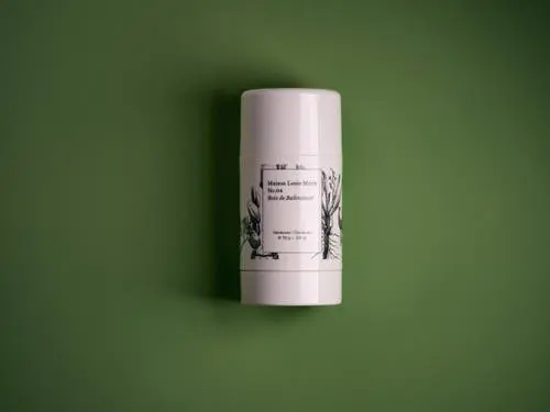 MAISON LOUIS MARIE No.04 Bois De Balincourt Deodorant