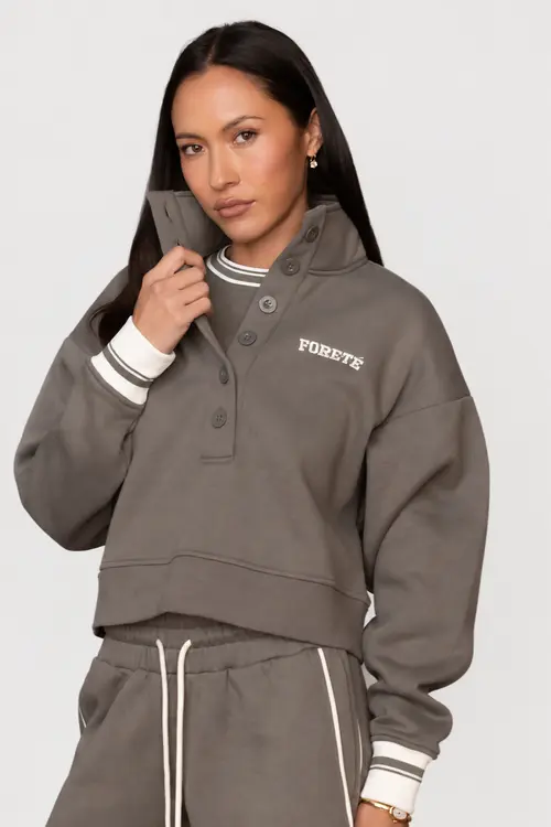 FORE-TÉ CLUB ATTIRE Varsity Funnel Neck Sweatshirt - Olive