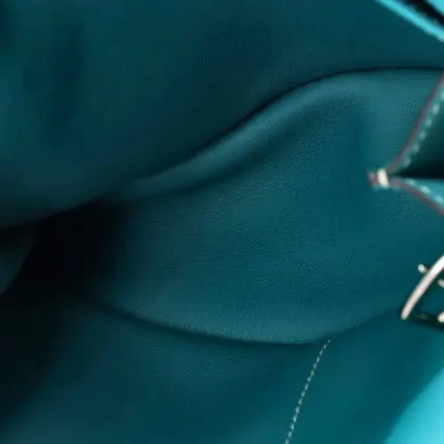 Hermès Halzan Bag Swift 22