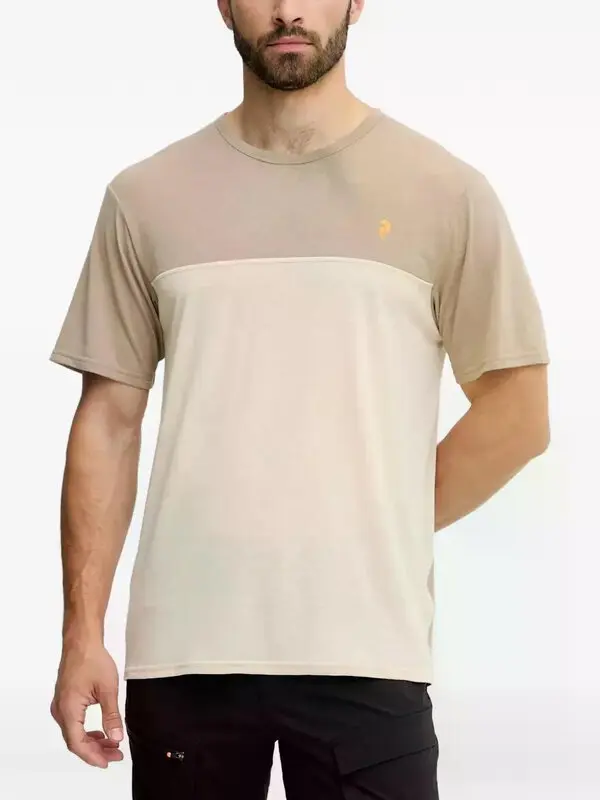 PEAK PERFORMANCE Trail Colour-block Logo-print T-shirt