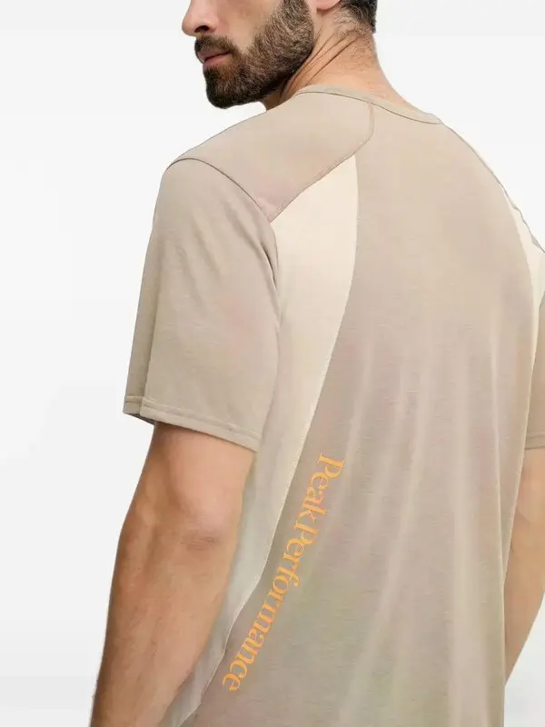 PEAK PERFORMANCE Trail Colour-block Logo-print T-shirt