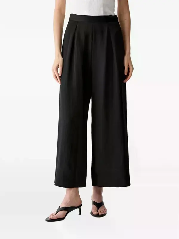 VICOLO Cropped-length Trousers