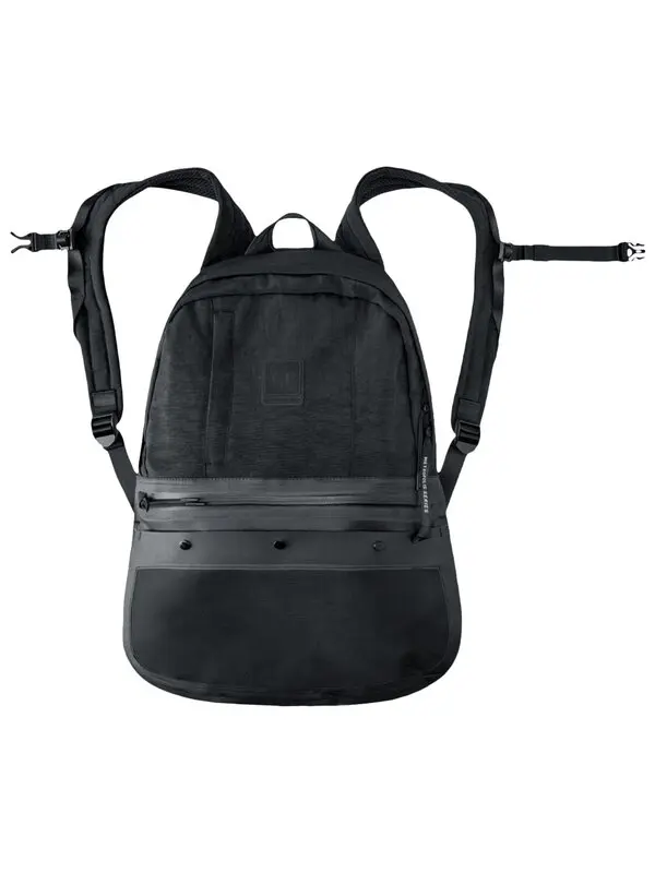 C.P. COMPANY Metropolis Series Backpack In Quartz Fabric - Black