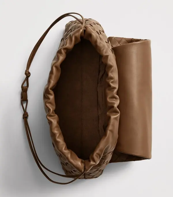 Bottega Veneta Leather Giorno Shoulder Bag - Neutral