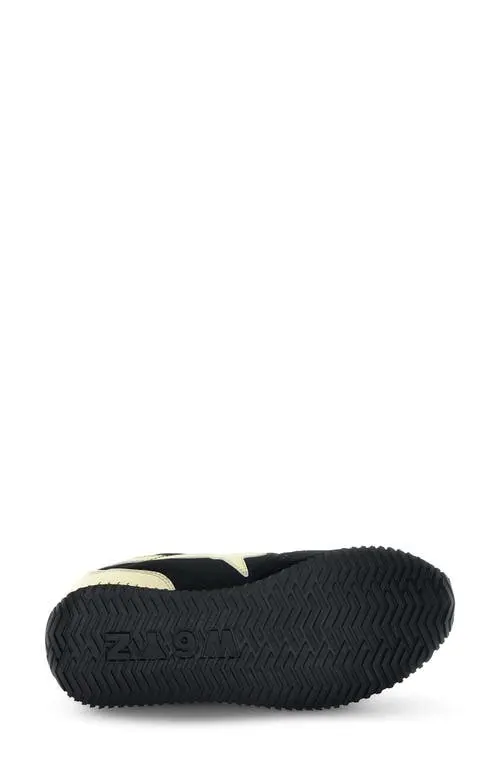 W6YZ Samoa Leather Sneaker - Black