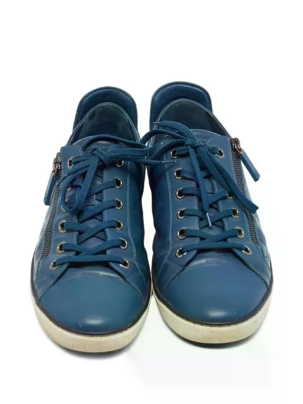 LOUIS VUITTON Damier Lace-up Sneakers