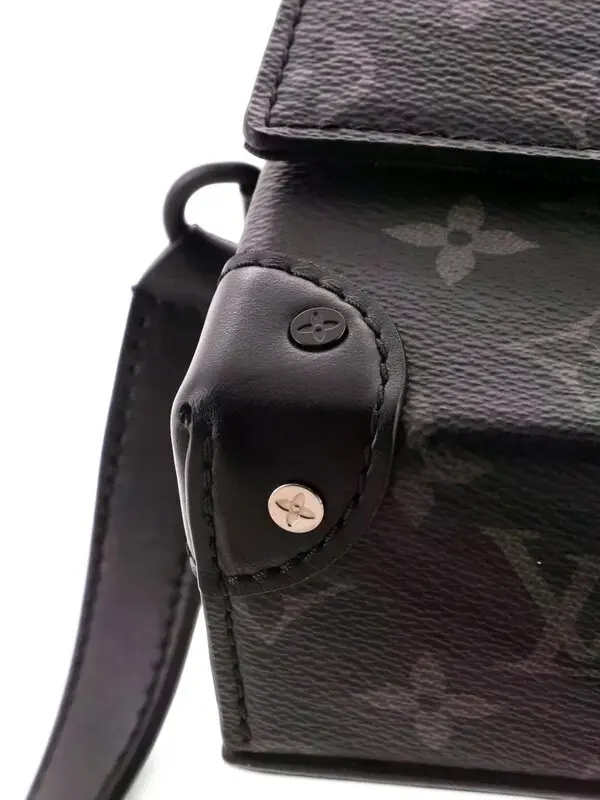 LOUIS VUITTON Steamer Wearable Wallet Monogram Eclipse Canvas Crossbody Bag - Black