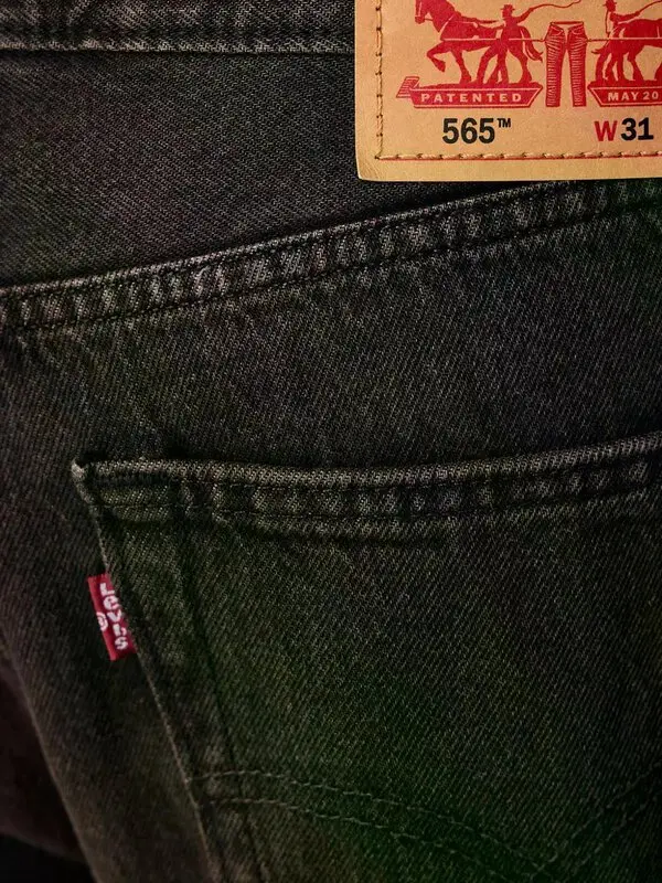 LEVI'S 565 Jeans