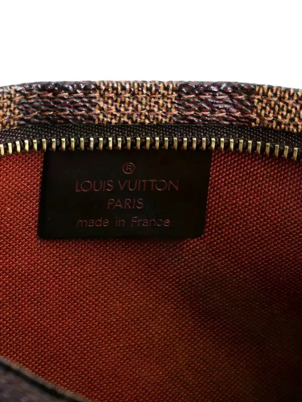 LOUIS VUITTON Navona Pochette Accessoires Damier Clutch Bag