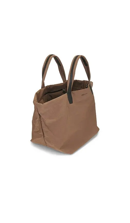 VEE COLLECTIVE Essence Weekend Bag In Brown