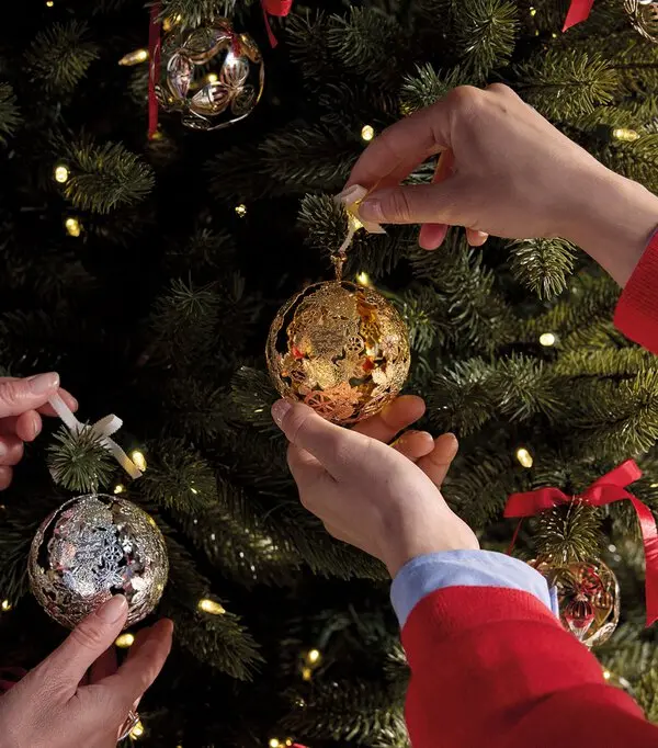 Christofle Bouquet Givré Bauble