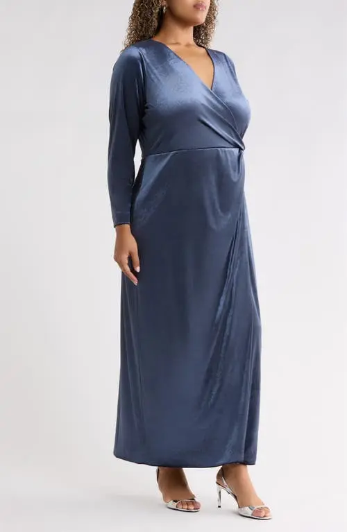 Chelsea28 Twist Detail Long Sleeve Midi Dress