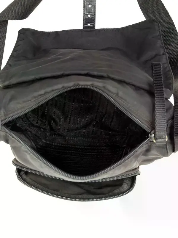 Prada 2000-2013 Tessuto Zip Buckle Messenger Bag Crossbody Bag