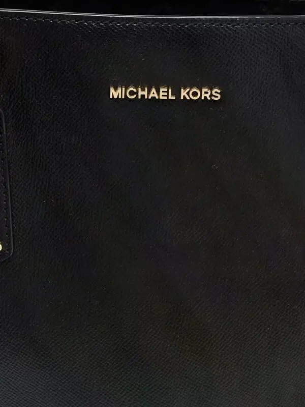 Michael Kors Voyager Leather Tote Bag