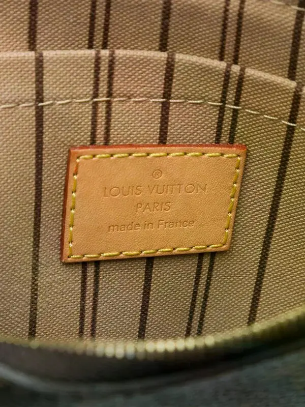 LOUIS VUITTON 1990-2020 Monogram Neverfull Mm Pouch