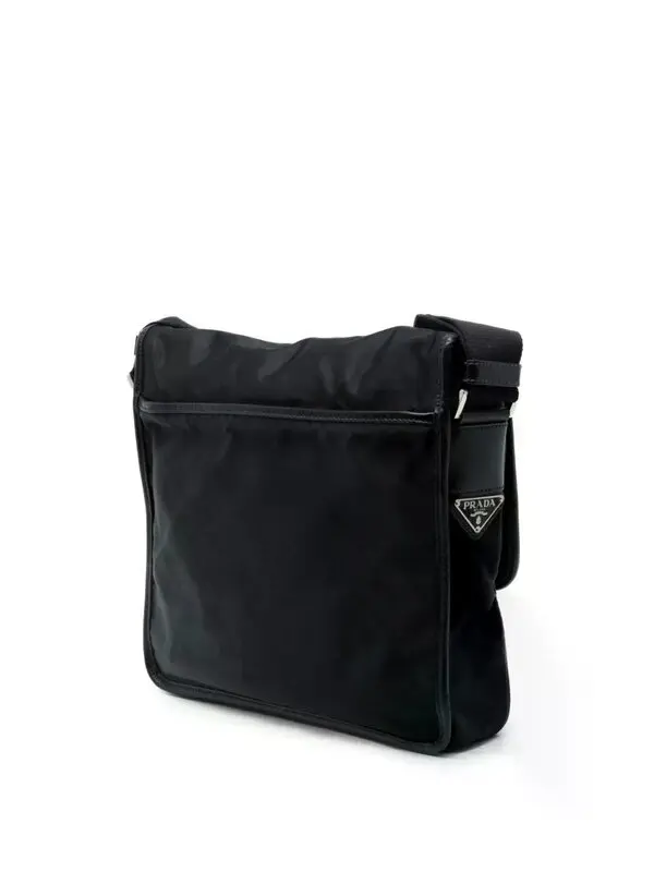 Prada 2000-2013 Saffiano Trimmed Tessuto Buckle Messenger Bag Crossbody Bag