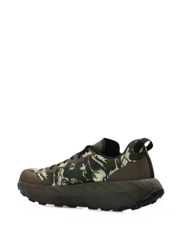 VEJA Harpie Trail Aeroshell Floral Camo Sneakers