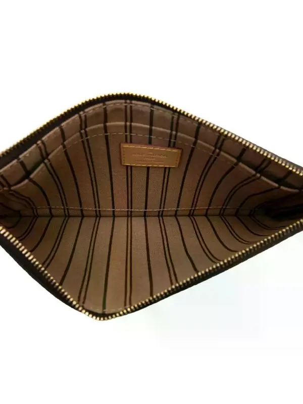 LOUIS VUITTON 2015 Monogram Neverfull Mm Pouch