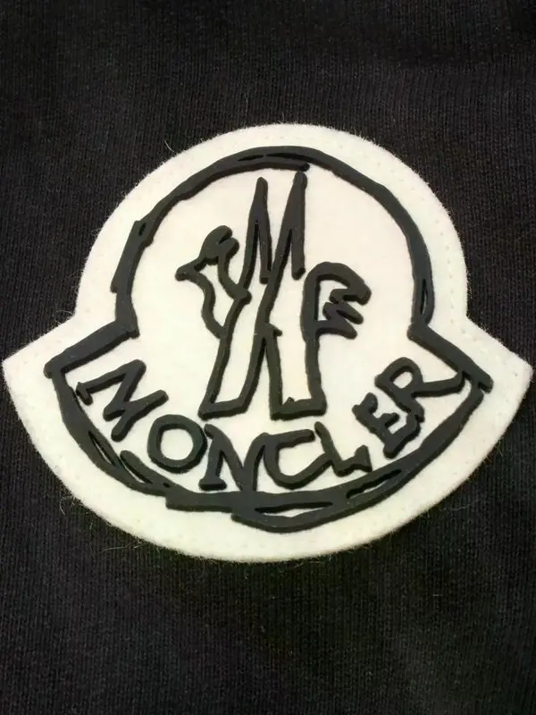 Moncler 2020's Logo Patch Zip-up Hoodie