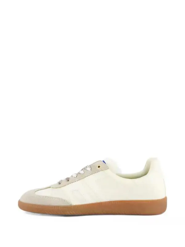 BACK 70 Ghost 20 Sneakers