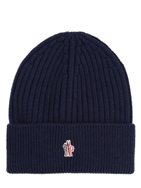 Moncler Berretto In Lana Con Patch Logo