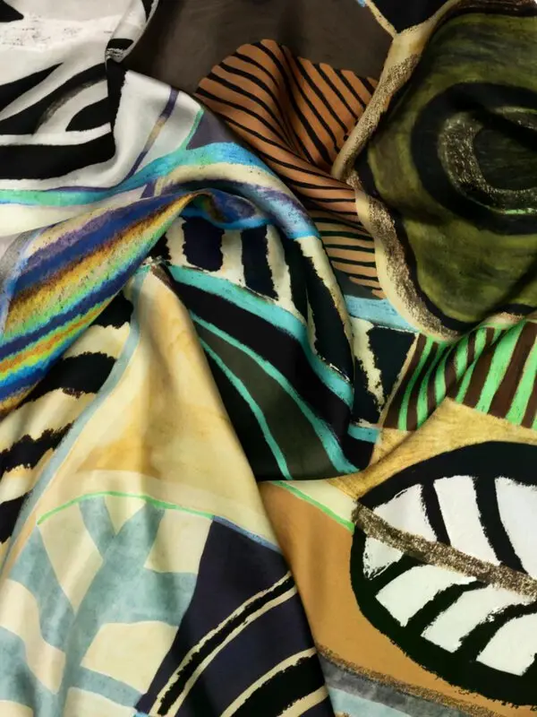 ELIZABETTA Nicola Abstract-print Scarf