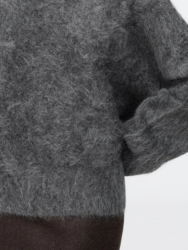 Soft Goat Sweatshirt