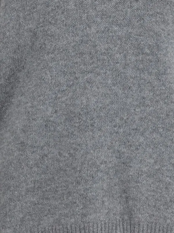 ALLUDE Sweater