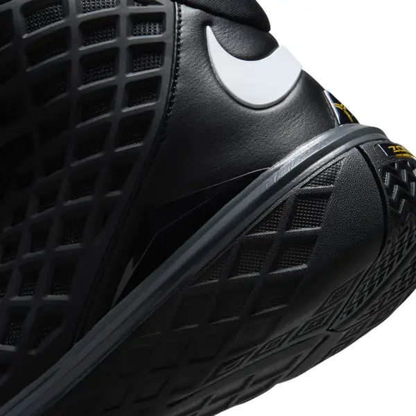Nike Kobe 3 Protro Basketball Shoes