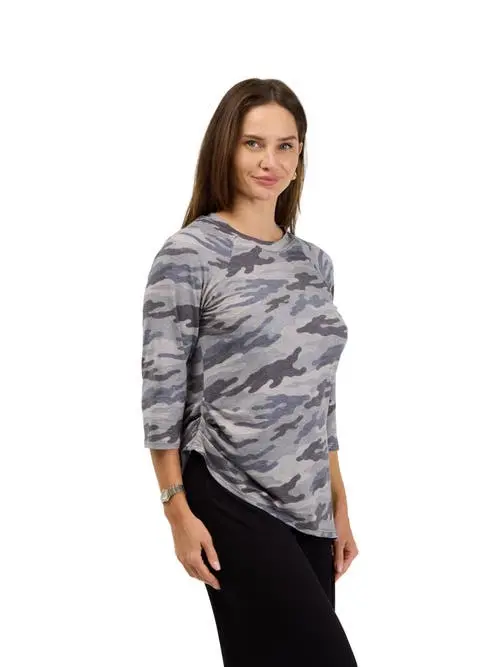 24SEVEN COMFORT APPAREL Basic Soft Stretch Three Quarter Sleeve Top