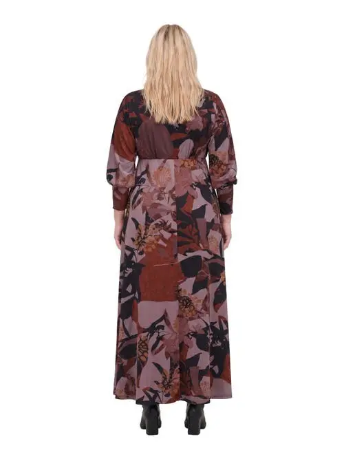 24SEVEN COMFORT APPAREL Elevate Curvy V Neck Three-quarter Sleeve Maxi Dress