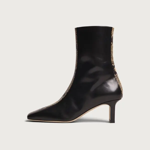 AeydĒ Billie Square Toe Heel Ankle Boots