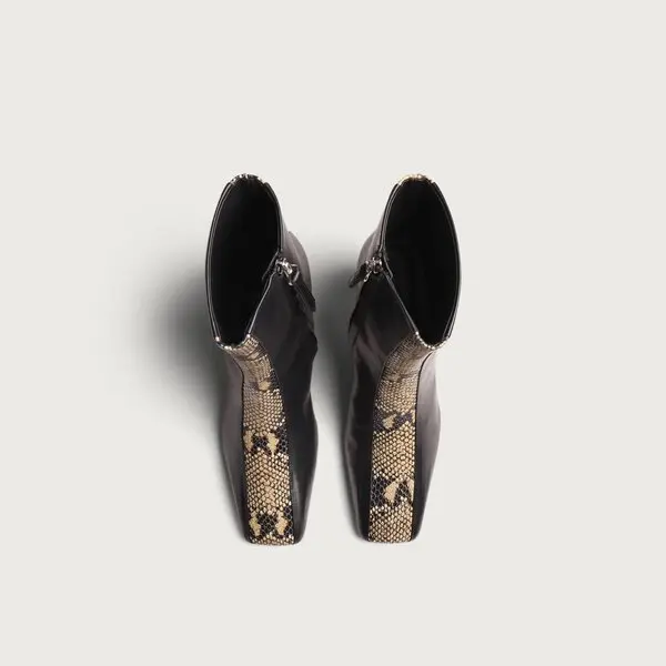 AeydĒ Billie Square Toe Heel Ankle Boots
