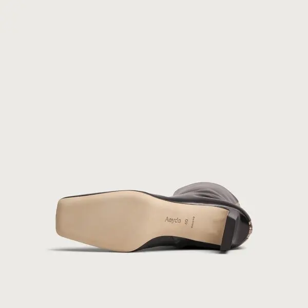 AeydĒ Billie Square Toe Heel Ankle Boots