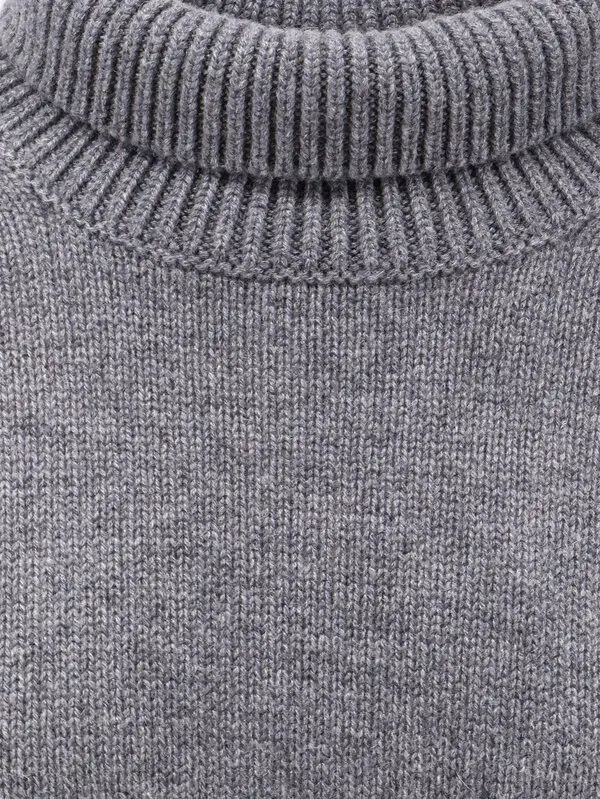 LISA YANG Heidi Cashmere Turtleneck